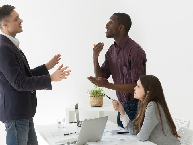 Top 10 typischen Frauenberufe - Adonis Magazin